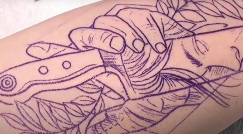 How to Get a Job as a Tattoo Receptionist? - TattooProfy